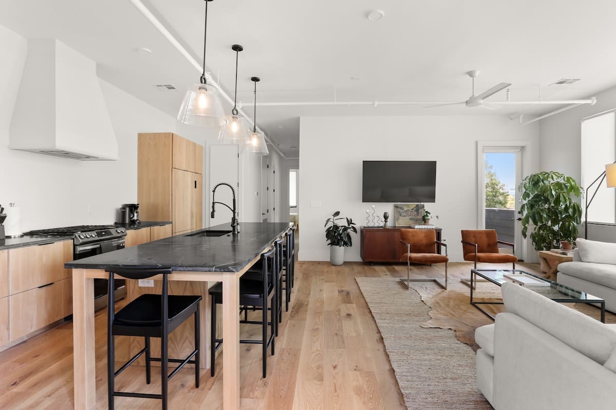 Stables Loft | Lower Garden District - Felicity Street Hospitality